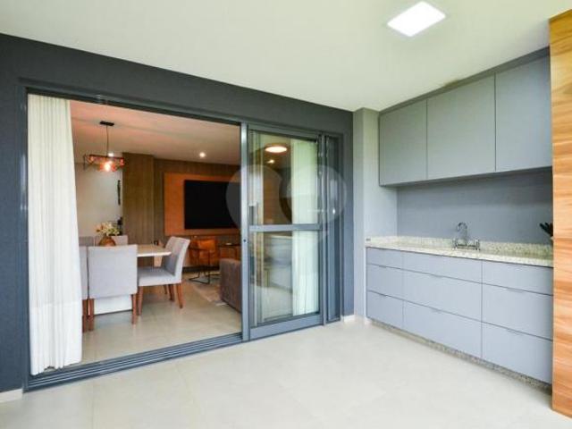 Apartamento Cabral 3 Dormitórios 1 Suíte 2 Vagas Finamente Mobiliado