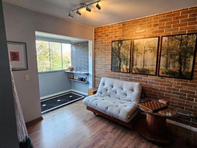 APARTAMENTO | CABRAL | 2 QTOS COM SUÍTE | 72M²