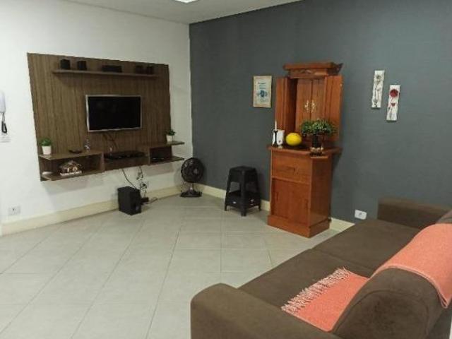 APARTAMENTO CENTRO