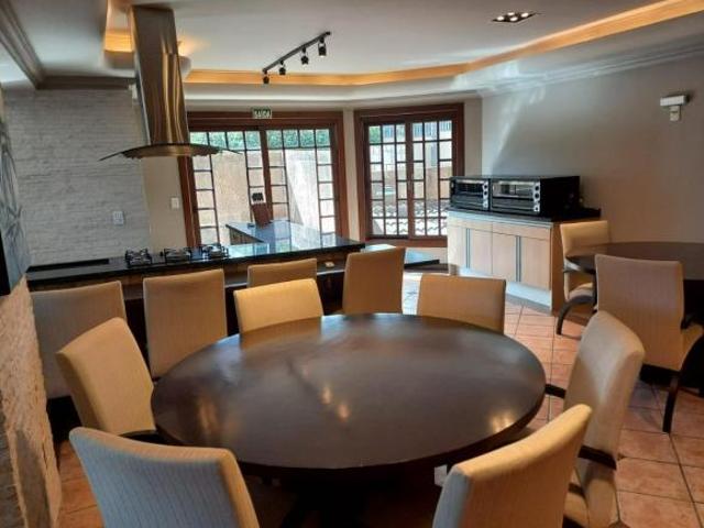 APARTAMENTO A VENDA NO CENTRO DE CANOAS 4 QUARTOS SENDO 1 SUITE