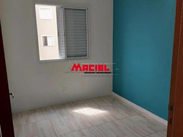 Apartamento Centro São José dos Campos com vista para banhado