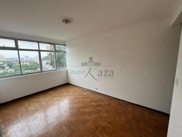 Apartamento Centro Residencial João Lopes Simões 1 Dormitório 51m²