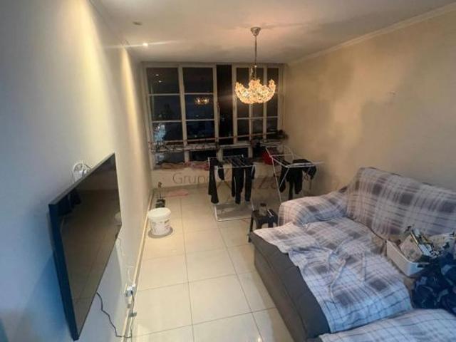 Apartamento Centro Residencial Salim Simão 3 Dormitórios 123,50m²