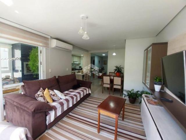 Apartamento central com 03 dormitórios!