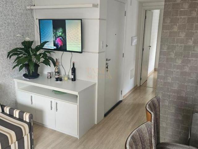 Apartamento Central em Pelotas com 2 Dormitórios, Vaga Coberta e Perto das Universidades