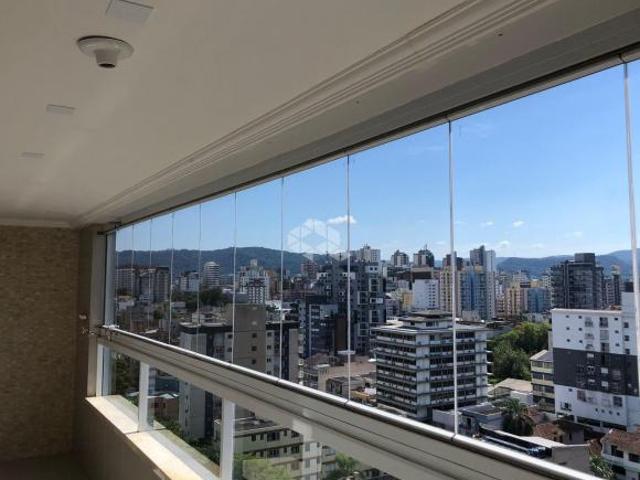 Apartamento Central 3 dormitórios sendo 1 suíte e garagem
