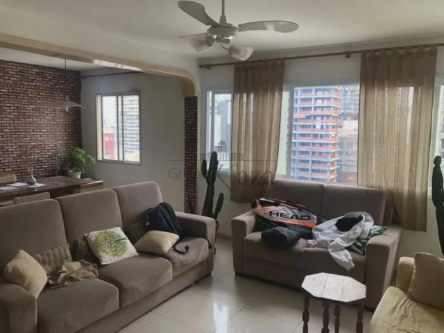 Apartamento Cerqueira Cesar 3 Dormitórios 102m²