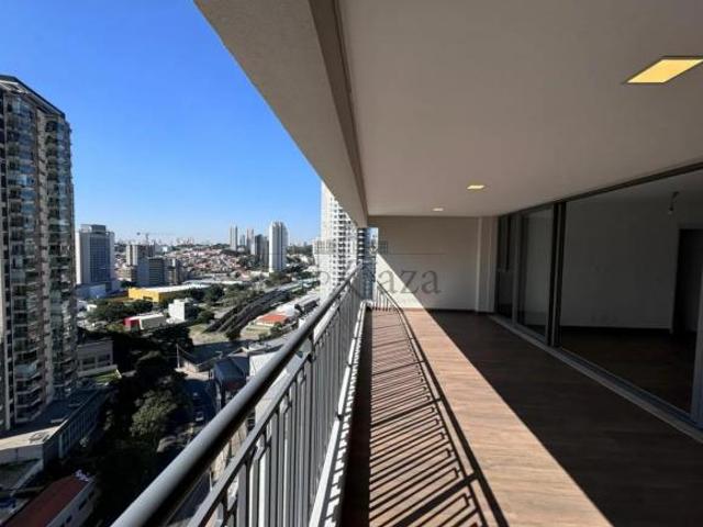 Apartamento Chácara Klabin 4 Dormitórios 144m²