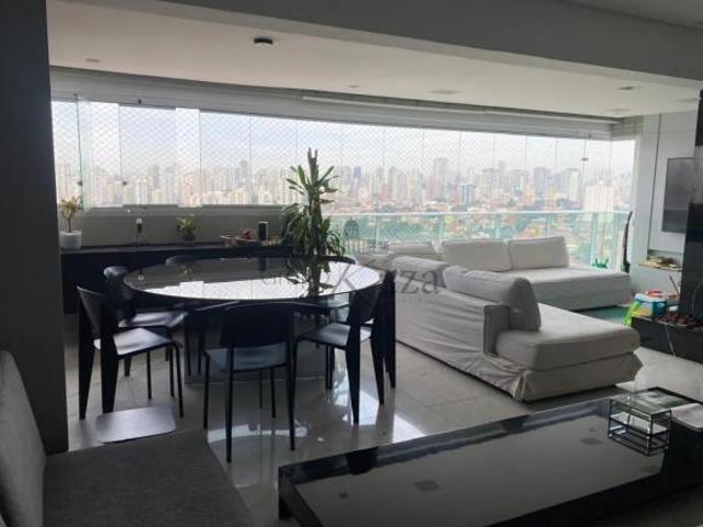 Apartamento Chácara Klabin 2 Dormitórios 117m²