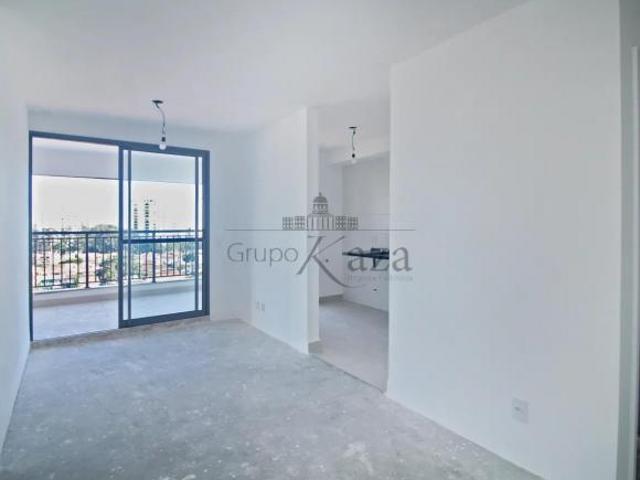Apartamento Chácara Santo Antônio 3 Dormitórios 76m²