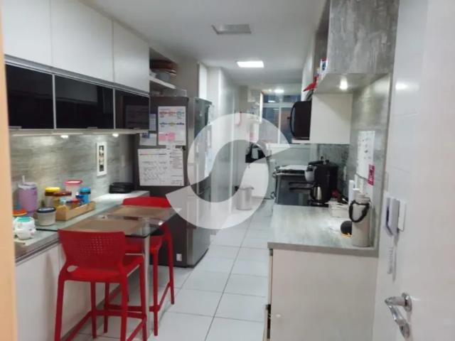 Apartamento Charitas, com 128 m² com 3 Suítes, vaga e lazer em Charitas Niterói RJ