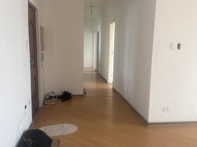 Apartamento charmoso com varanda no Bom Retiro