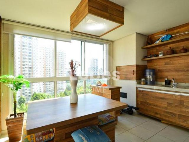 Apartamento CIC 4 Dormitórios 1 Suíte 2 Vagas Semi Mobiliado Condomínio Clube