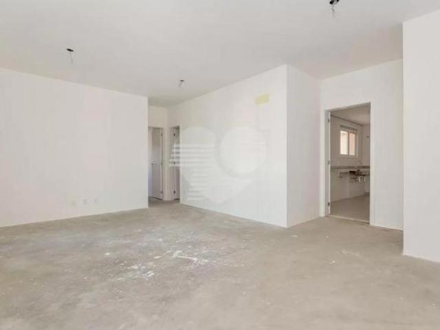 Apartamento CIC Área Útil: 166,16 m² Área Total: 281,24 m²