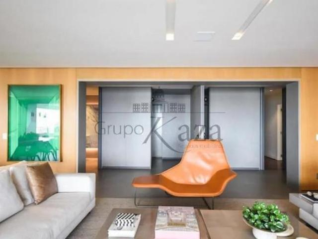 Apartamento Cidade Jardim Parque Cidade Jardim 4 Dormitórios 400m²