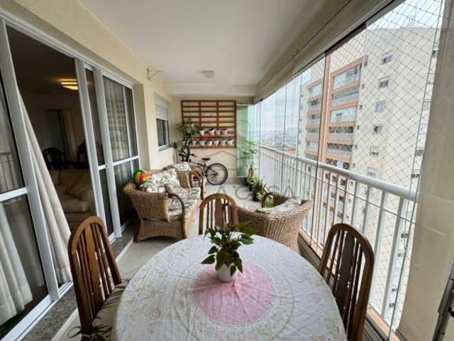 Apartamento com 3 dorm. na Mooca