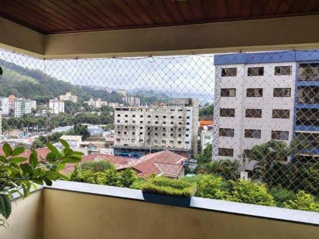 Apartamento com 3 dormi47por R$