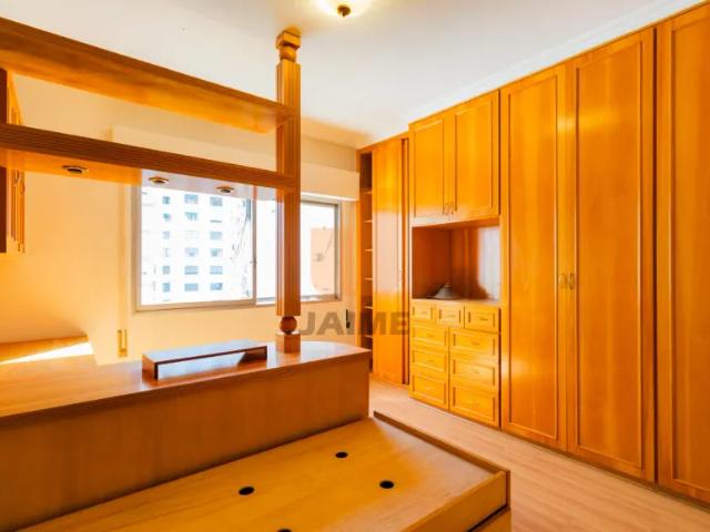 Apartamento com 3 Dormitórios 2 vagas em Higienópolis