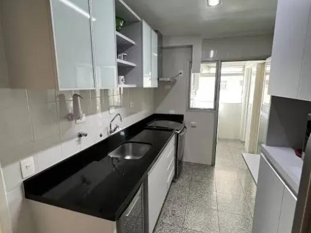 Apartamento à venda em Indianópolis, São Paulo SP: 2 quartos, 1 sala, 2 banheiros, 1 vaga de garagem
