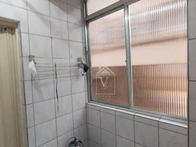 Apartamento com 3 dormitórios à venda, 80 m² por R$ 320.000,00 Centro Histórico Porto Alegre/RS