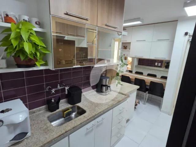Apartamento com 3 dormitórios à venda, 105 m² por R$ 775.000,00 Icaraí Niterói/RJ