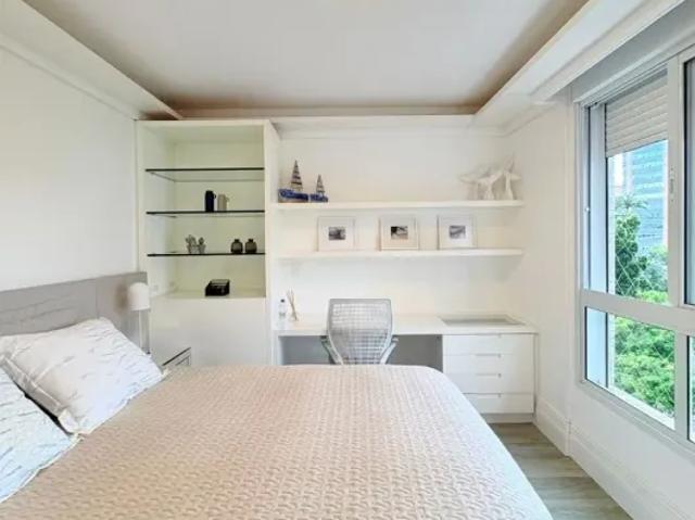 Apartamento com 3 dormitórios à venda, 135 m² por R$ 3.290.000,00 Centro Florianópolis/SC