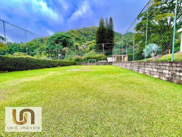 Apartamento com 3 dormitórios à venda, 140 m² por R$ 598.000,00 Bom Retiro Teresópolis/RJ