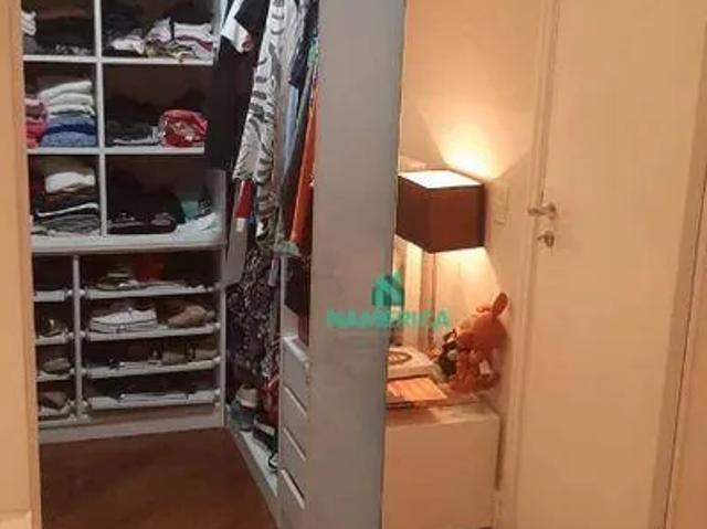 Apartamento com 3 dormitórios à venda, 154 m²