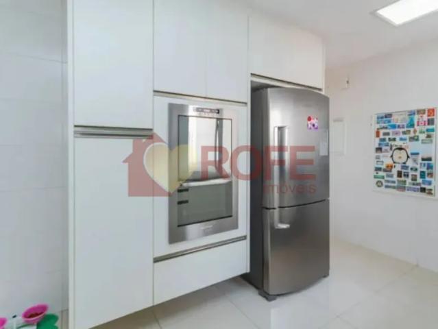 Apartamento de Alto Padrão no Campo Belo | 161m² | 3 Dormitórios | 3 Vagas + Depósito