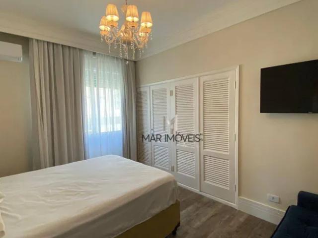 Apartamento com 3 dormitórios à venda, 215 m² por R$ 1.400.000,00 Pitangueiras Guarujá/SP