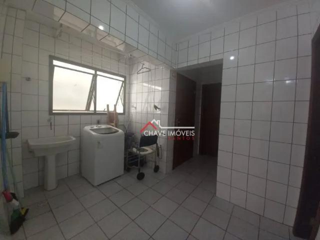 Apartamento com 3 dormitórios à venda, 225 m² por R$ 1.810.000,00 Embaré Santos/SP