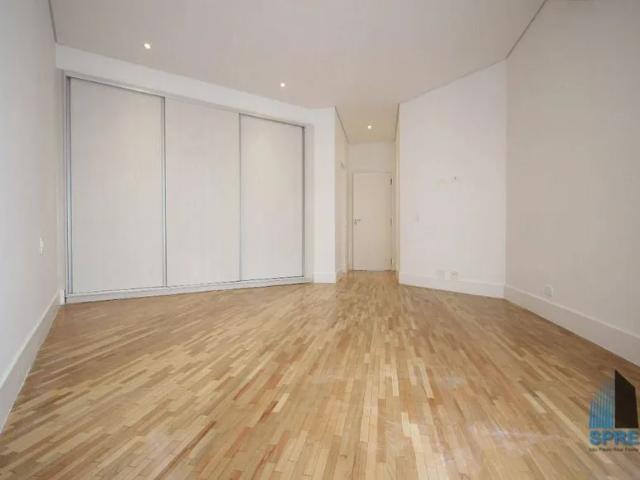 Apartamento com 3 dormitórios à venda, 244 m² por R$ 4.300.000,00 Moema São Paulo/SP