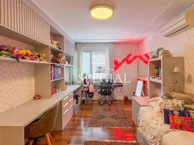 Apartamento com 3 dormitórios à venda, 250 m² por R$ 4.500.000,00 Jardim América São Paulo/SP