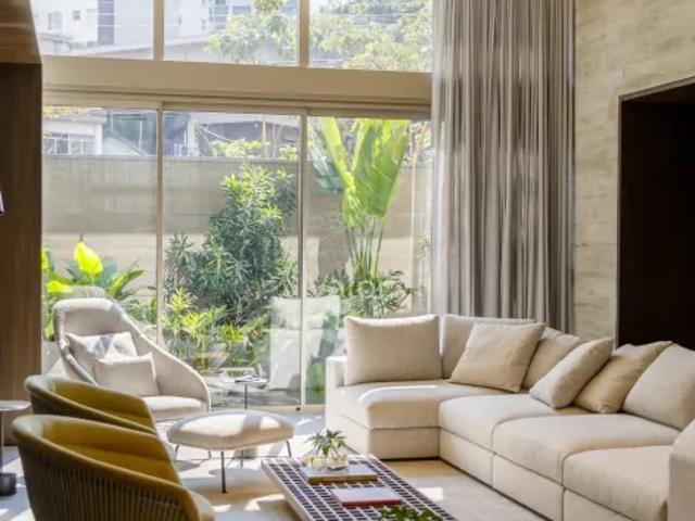 Apartamento com 3 dormitórios à venda sendo 3 suítes, 264.54 m² por R$ 5.400.000,00 Juvevê Cur