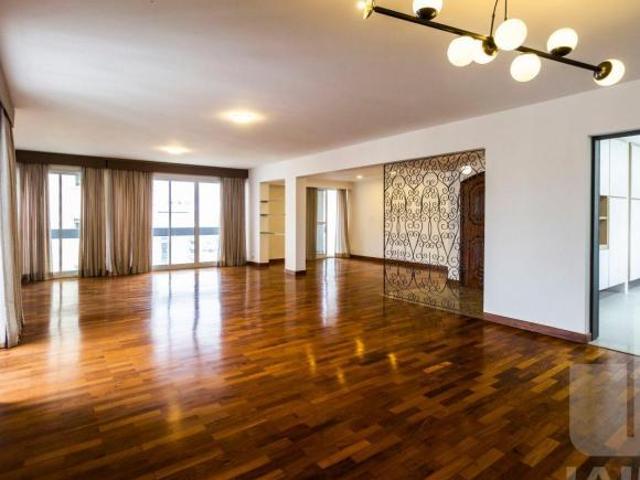Apartamento com 3 Dormitóiros 2 Vagas em Higienópolis