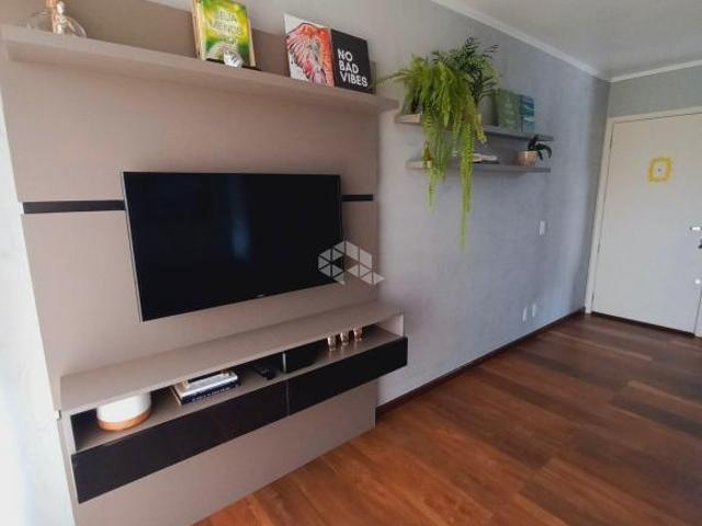 Apartamento com 3 dormitorios