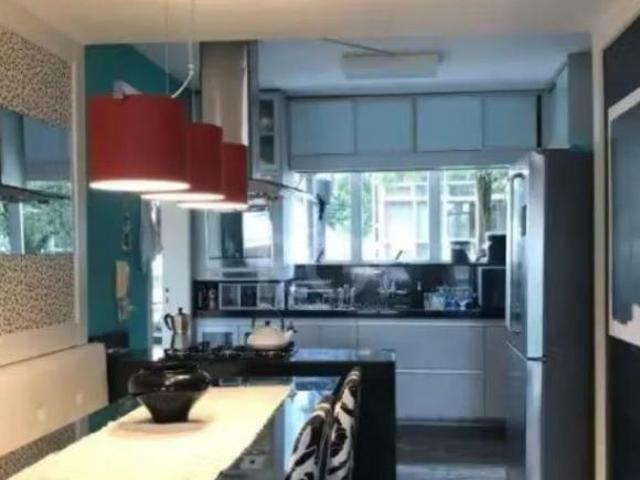 Apartamento com 3 dormitórios