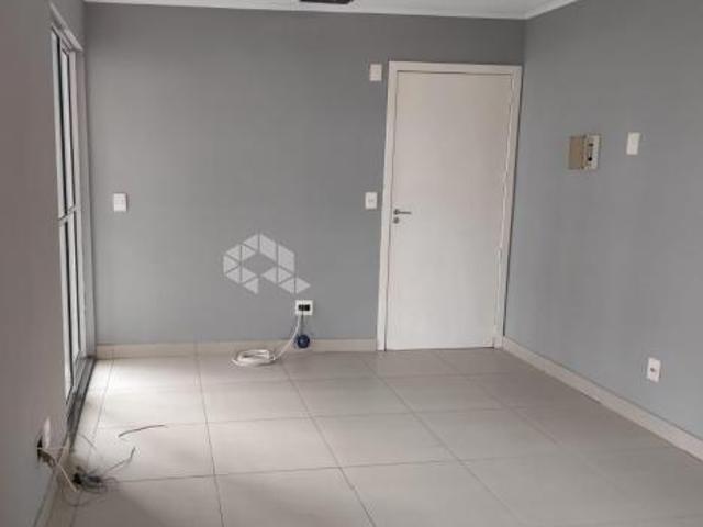Apartamento com 3 dormitórios, 61m², 1 vaga de garagem no Bairro Igara