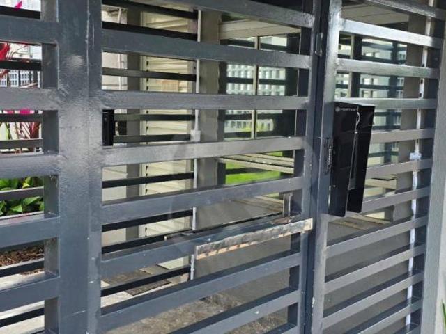 Apartamento com 3 dormitórios, 69 m² venda por R$ 300.000 Yara Londrina/PR