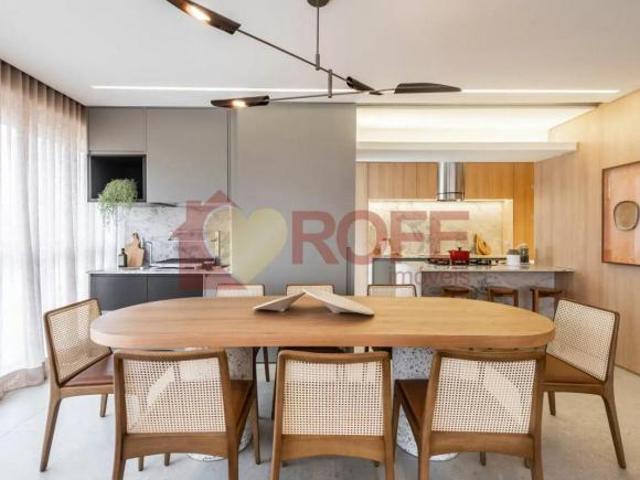 Apartamento com 3 dormitórios