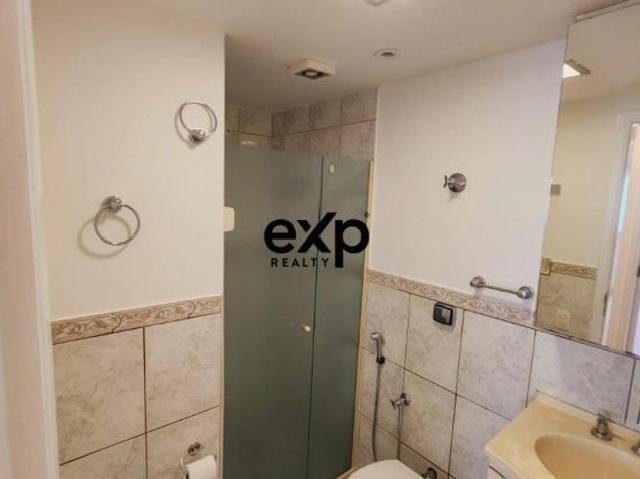 Apartamento com 3 Dormitórios, 106m² e Vaga de Garagem ao Lado da Estação Campo Belo