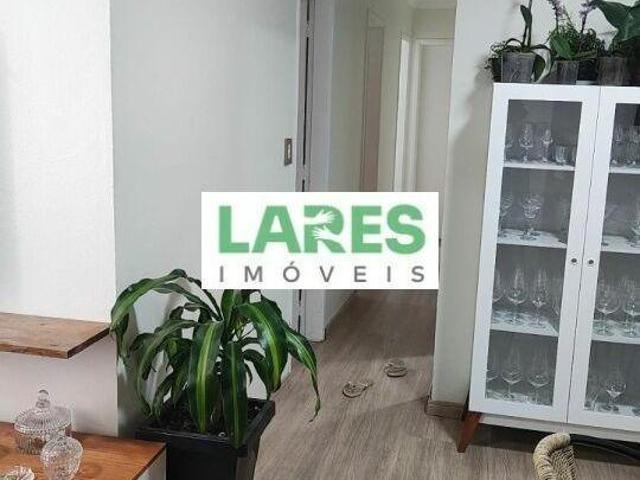Apartamento com 3 dormitórios