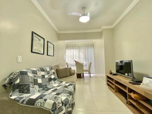 Apartamento com 3 dormitórios, 123 m² de área privativa, 2 banheiros sociais, completamente mobiliad