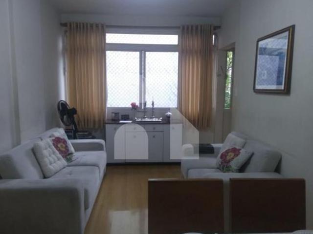 Apartamento com 3 dormitórios, 1 suíte na Santa Cecília