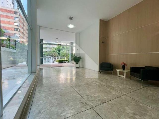 Apartamento com 3 dormitórios, 1 suíte na Santa Cecília