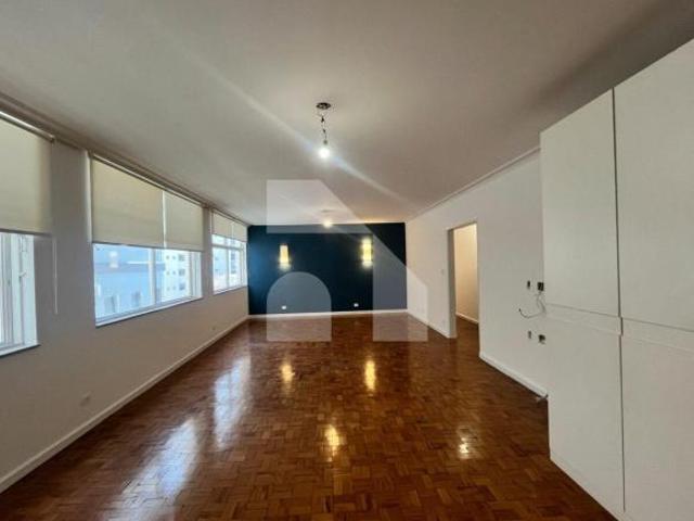Apartamento com 3 dormitórios, 1 suíte na Santa Cecília