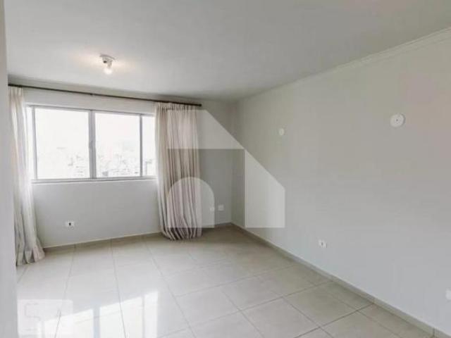 Apartamento com 3 dormitórios, 1 suíte na Santa Cecília