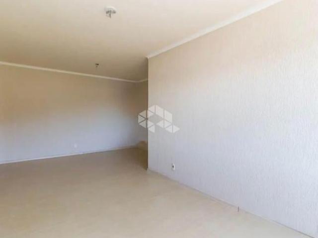 Apartamento com 3 dormitórios, 1 suíte, no bairro Praia de Belas em Porto Alegre