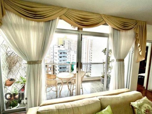 Apartamento com 3 dormitórios 1 suite à venda, 240 m² uteis por R$ 1.900.000 Santa Cecília São P