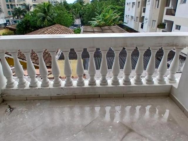 Apartamento com 3 dormitórios 1 suite à venda, 93 m² por R$ 300.000 Jardim Virginia Guarujá/SP